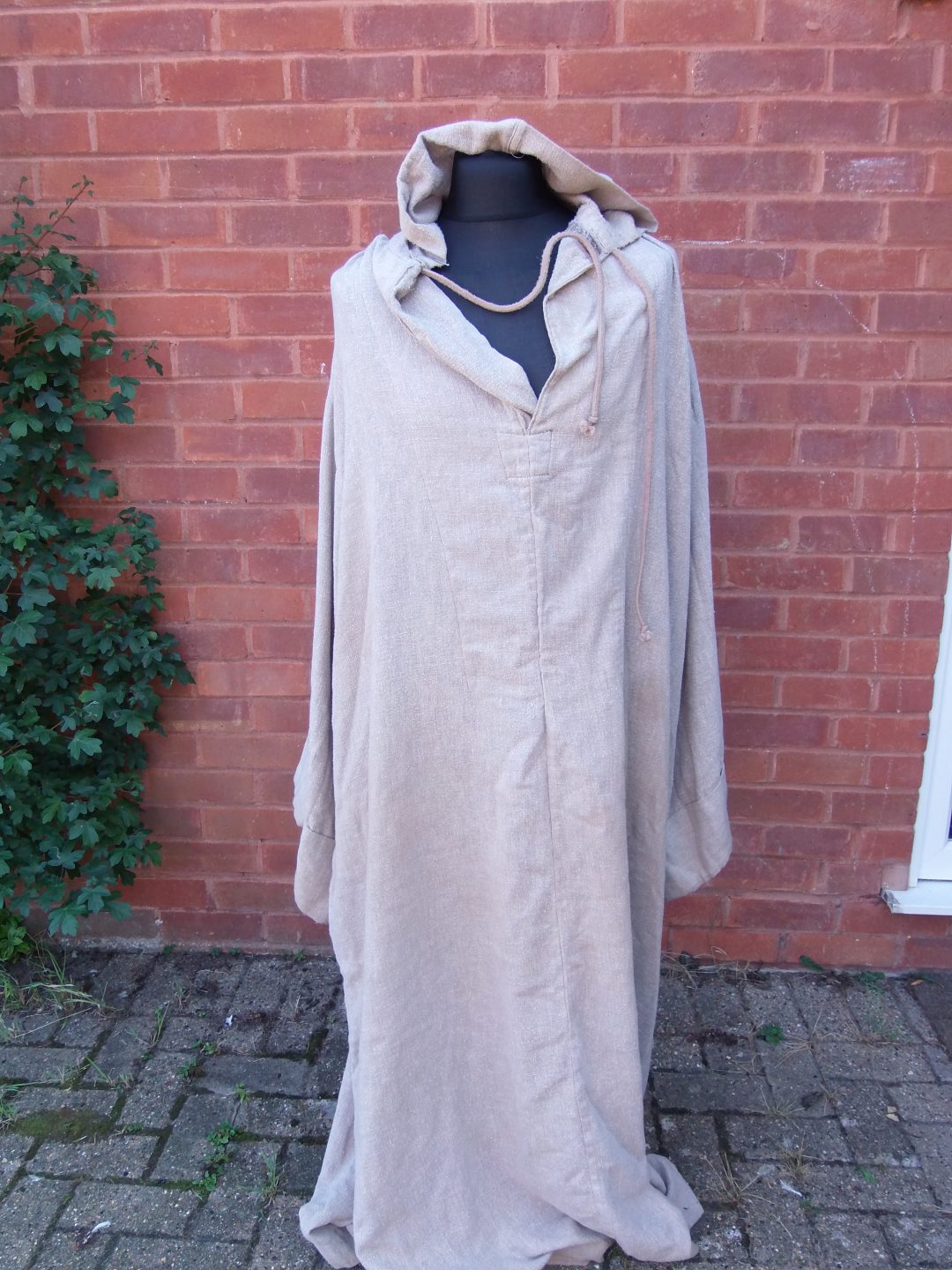 Costumes | Milton Keynes Theatre of Comedy